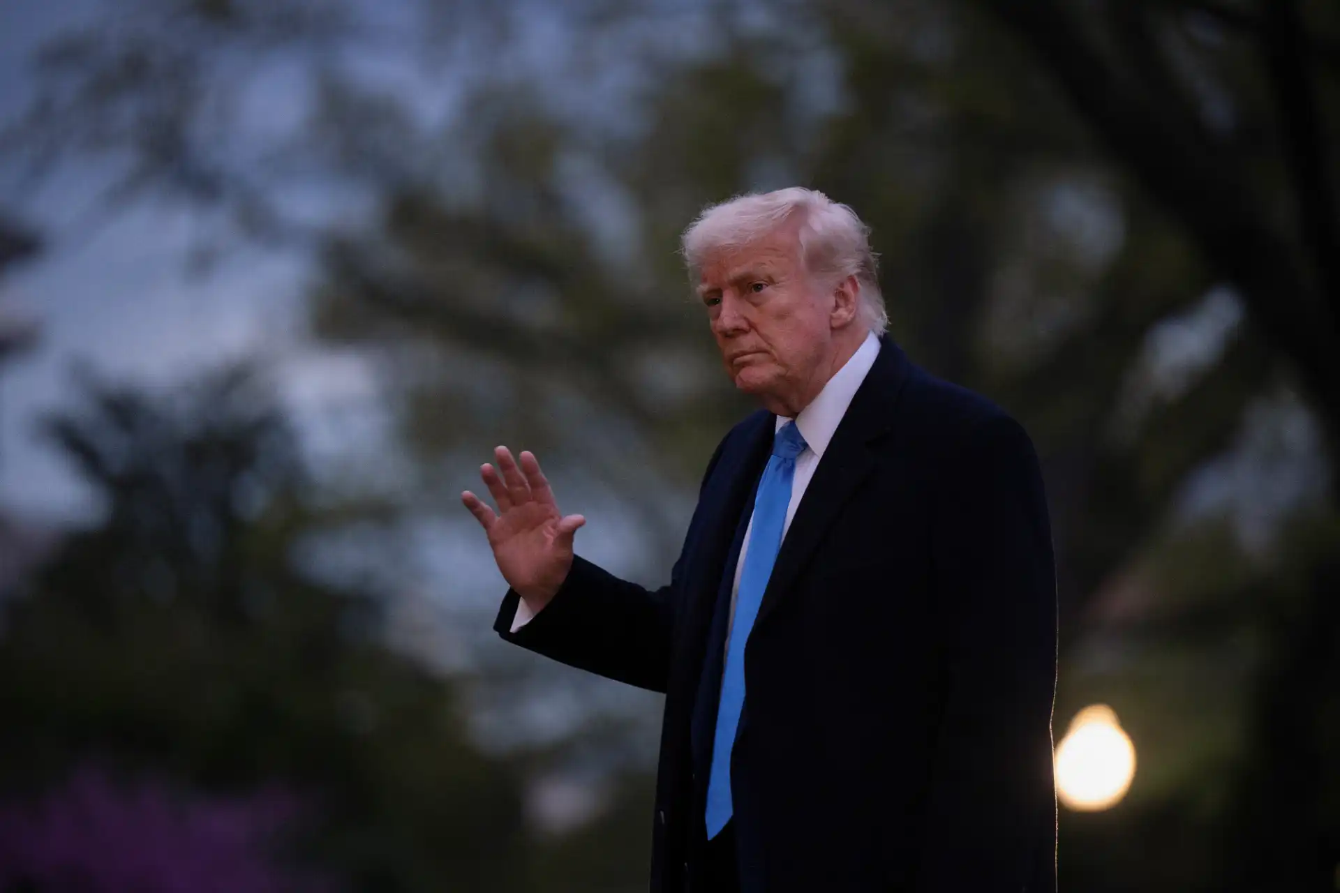 Suprema Corte dos EUA apoia Trump no caso de deportações